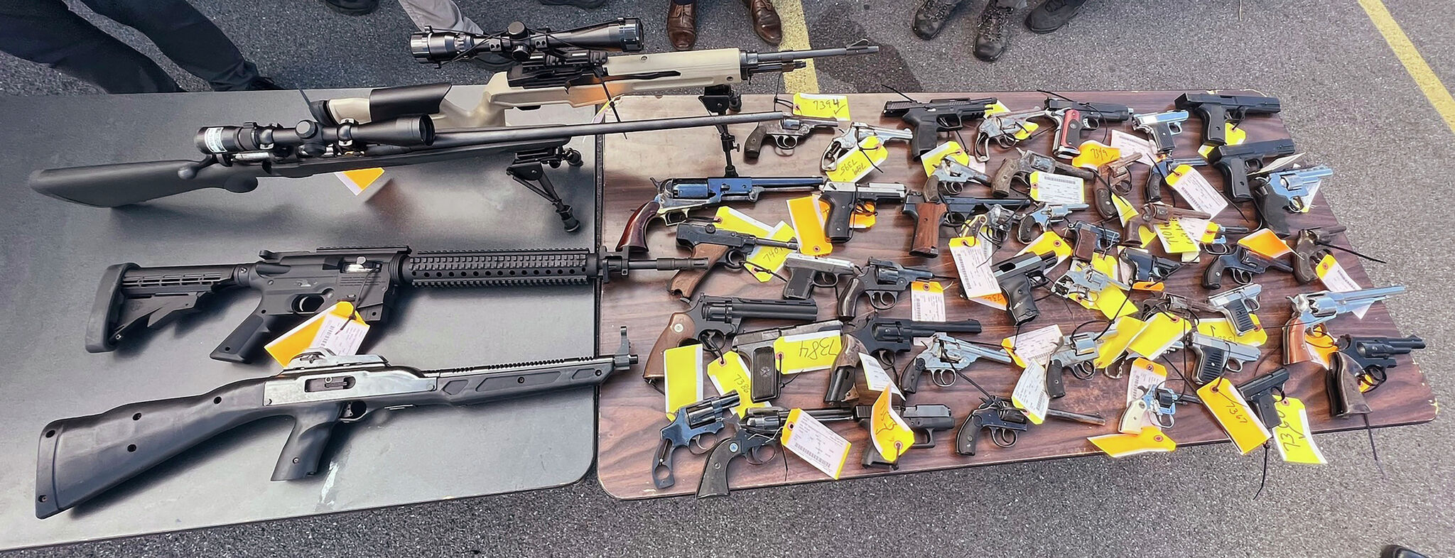 Texas man indicted after feds seize 187 guns at Del Rio crossing