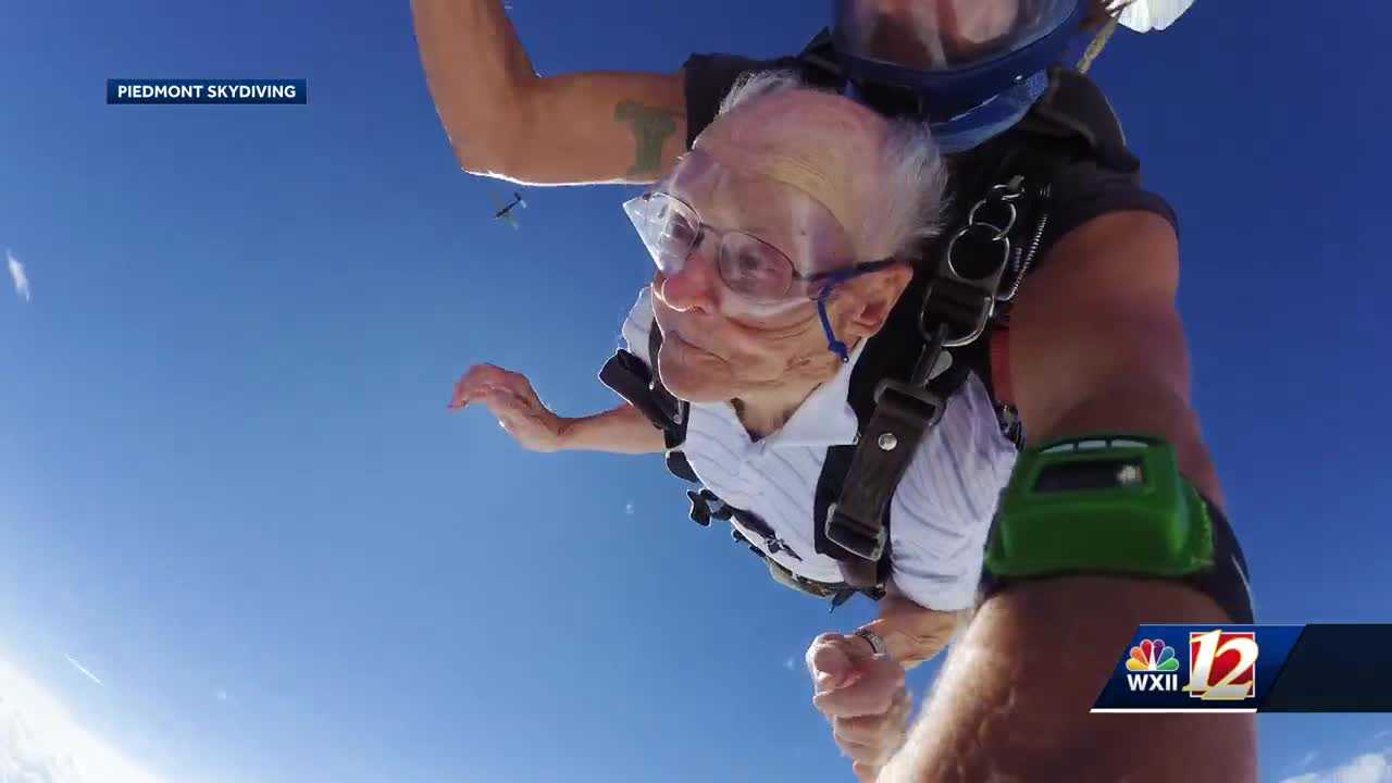 'I jumped and there was just nothing like it': 94-year-old jumps 13,000 ...