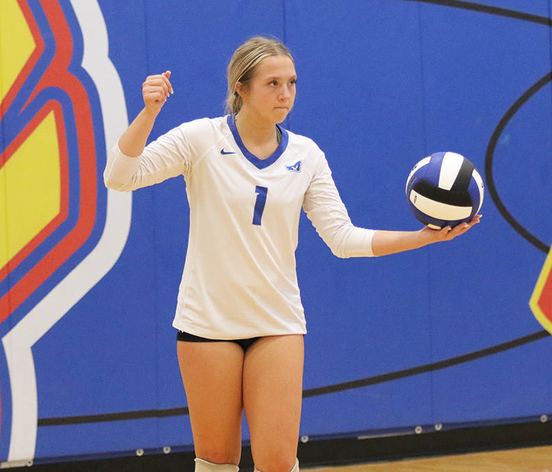 MONDAY VOLLEYBALL: Explorers go to 32, finish off Shells