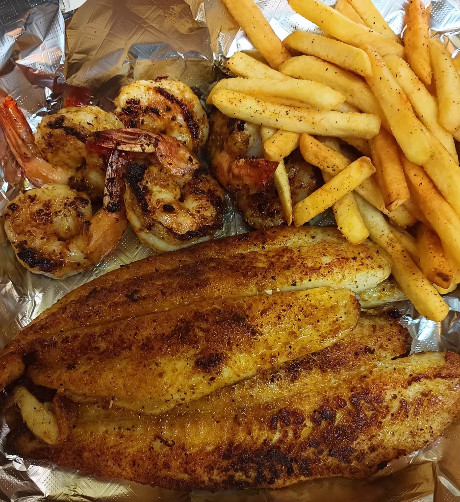 Lilly Seafood expands menu with Indian, Pakistani dishes