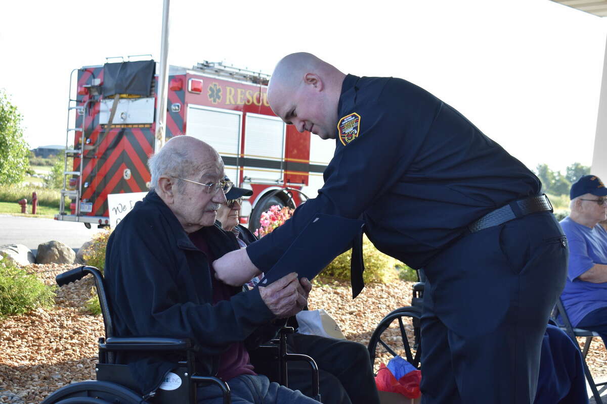 The Brook, Hospice of Michigan honors veterans with first responders