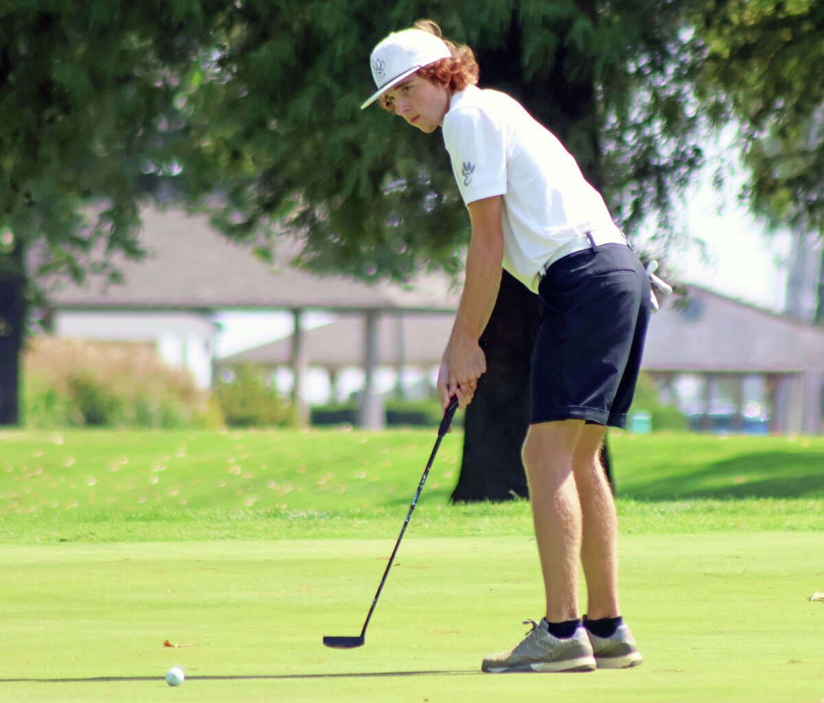 Tigers golf to third at SWC Tournament