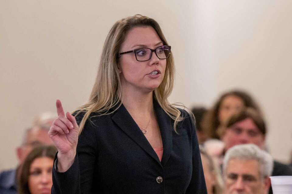 Prosecutor: 'Grand plan' to win victim's wife back ends in bloodshed