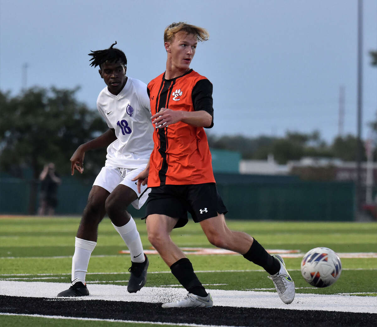 Collinsville routs Edwardsville for its largest win in rivalry since 2