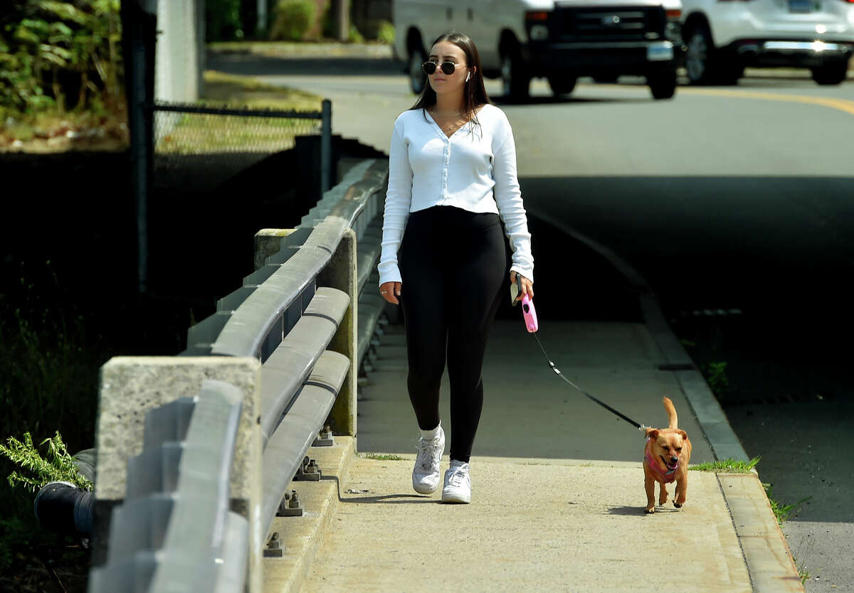 NWS: After chilly start, temperatures to rise into 70s today in CT