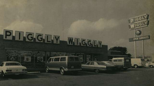 Handy Andy logo and other grocery store icons of San Antonio
