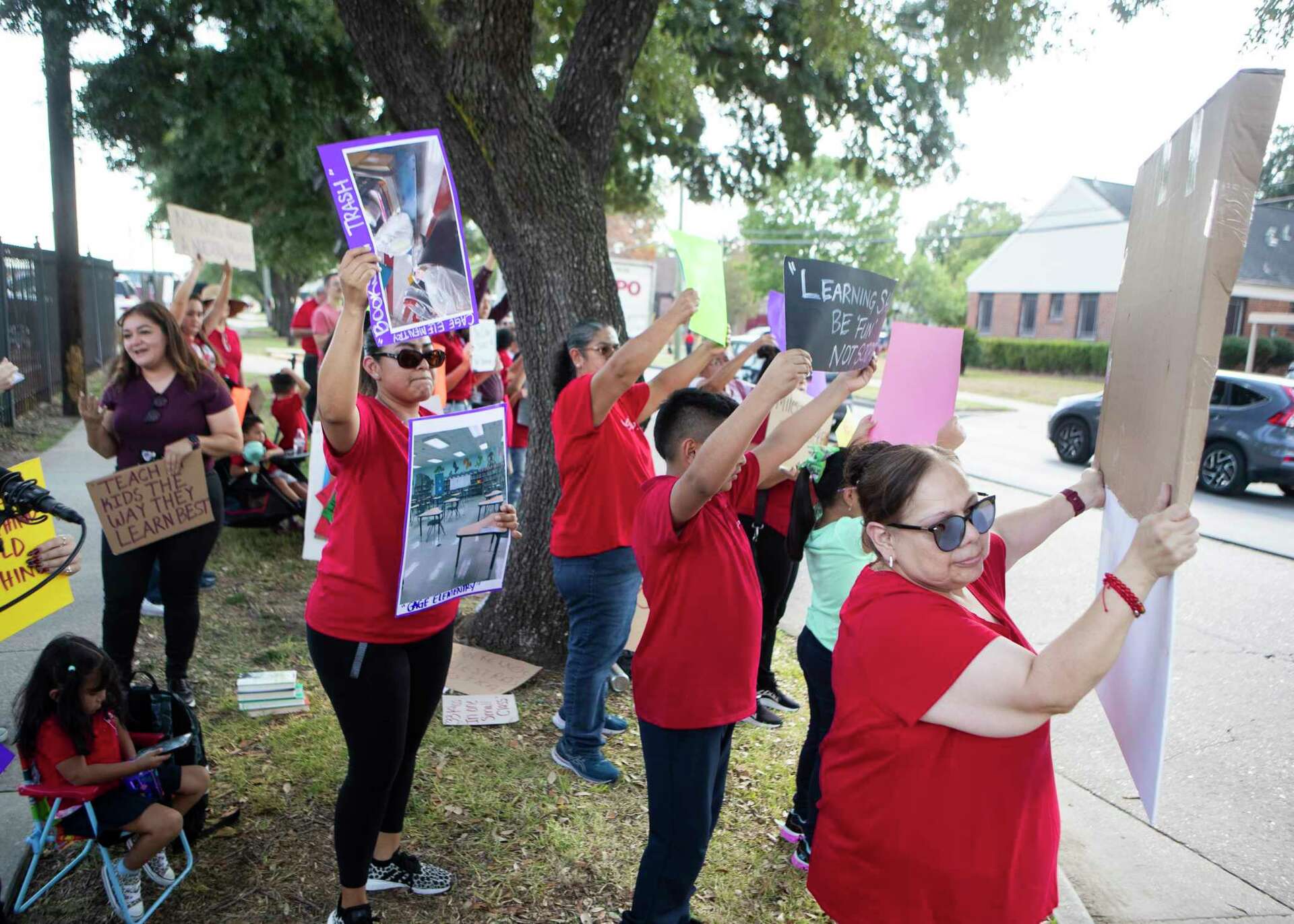 HISD's Mike Miles says teacher cuts on the table as enrollment falls