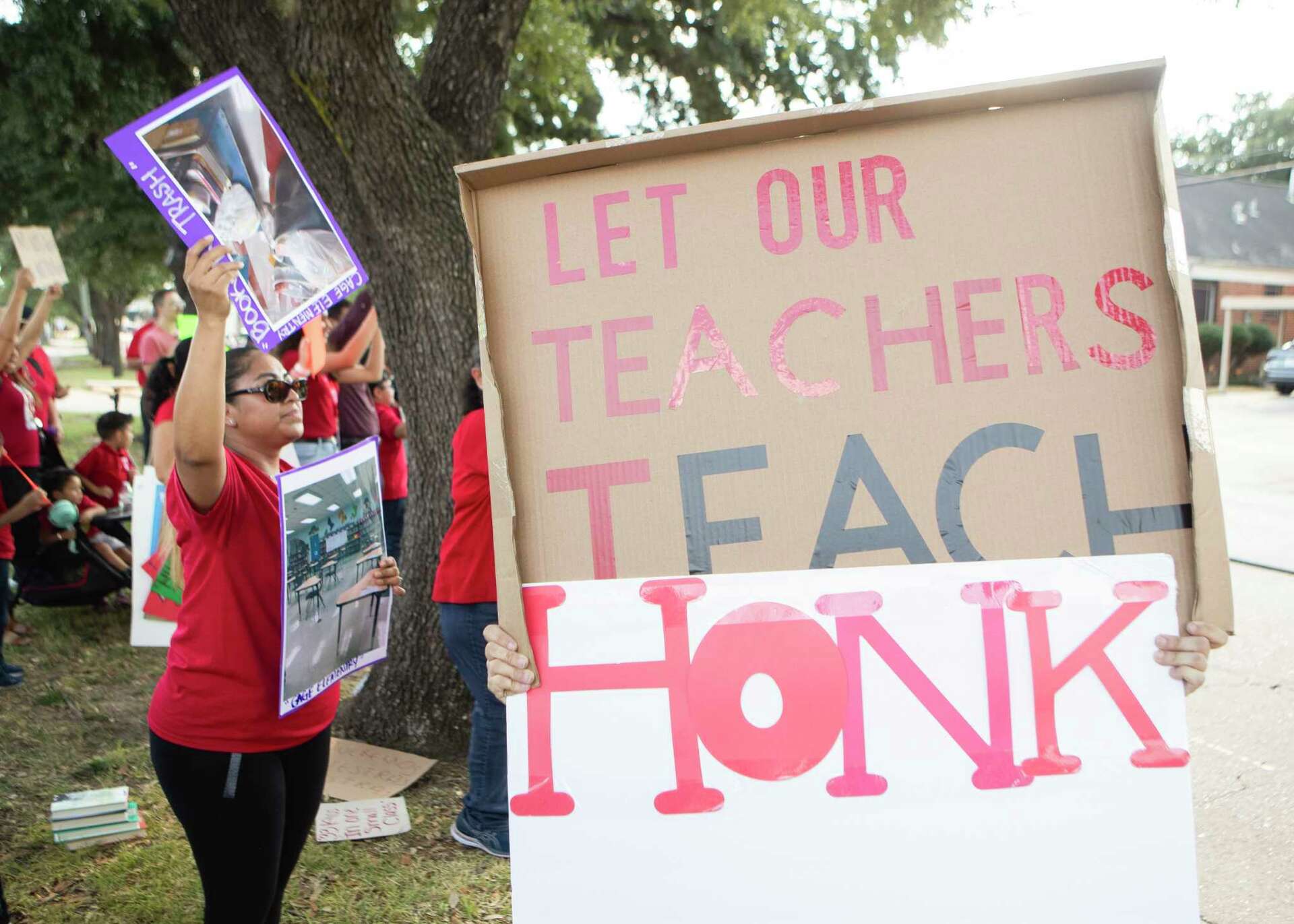 Houston ISD teachers quit at twice the rate as they did pre-Mike Miles