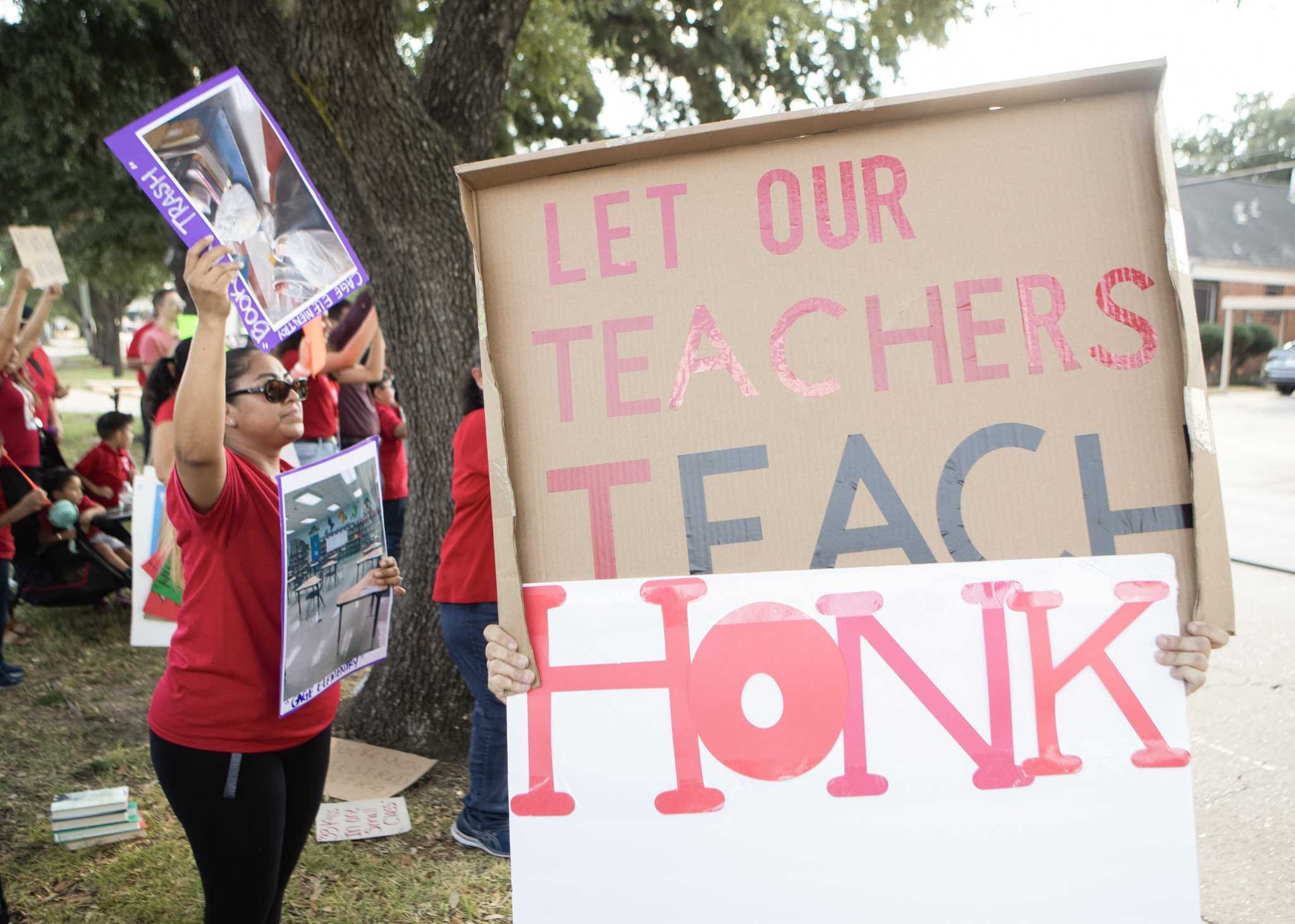 Houston ISD teachers quit at twice the rate as they did pre-Mike Miles