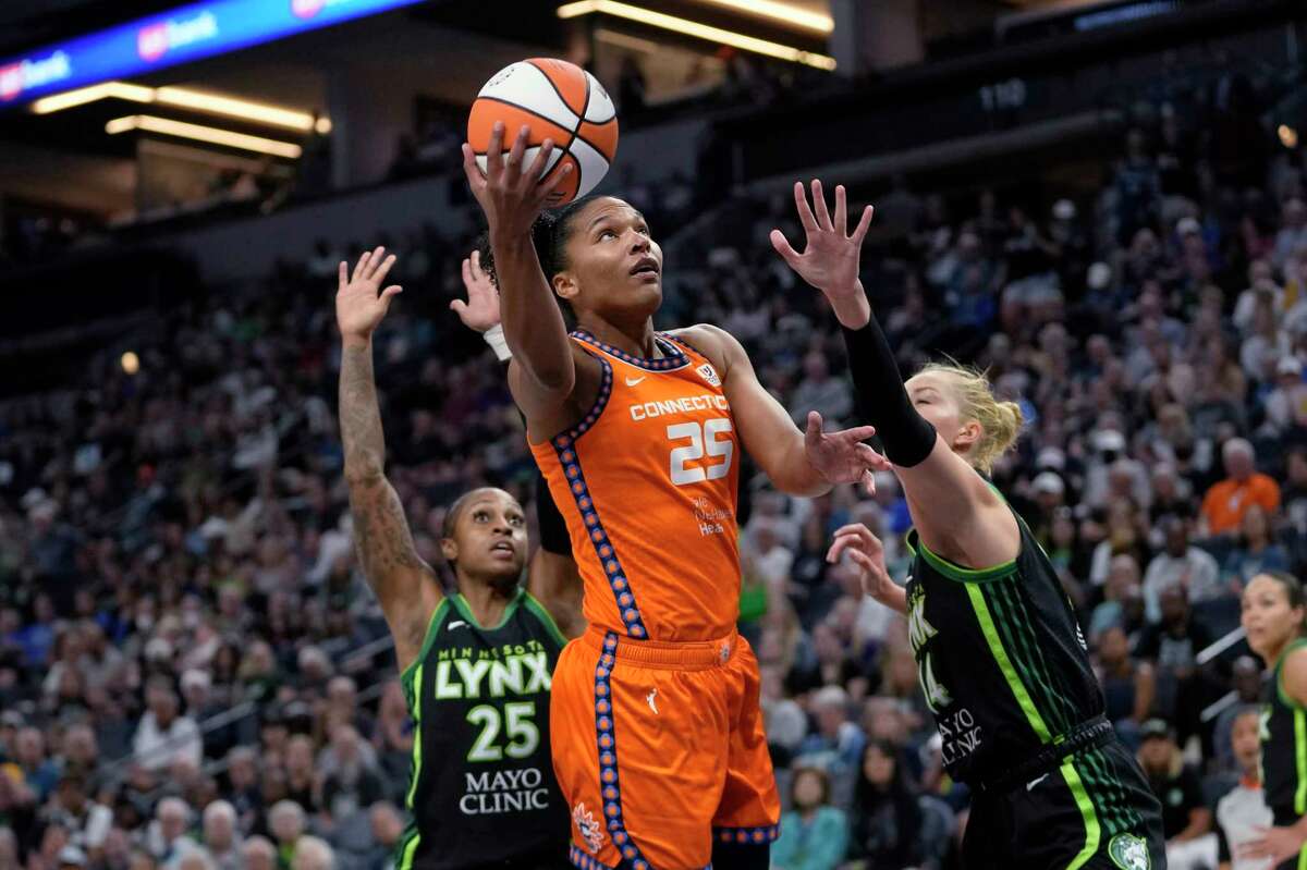Two former UConn greats make All-WNBA First Team