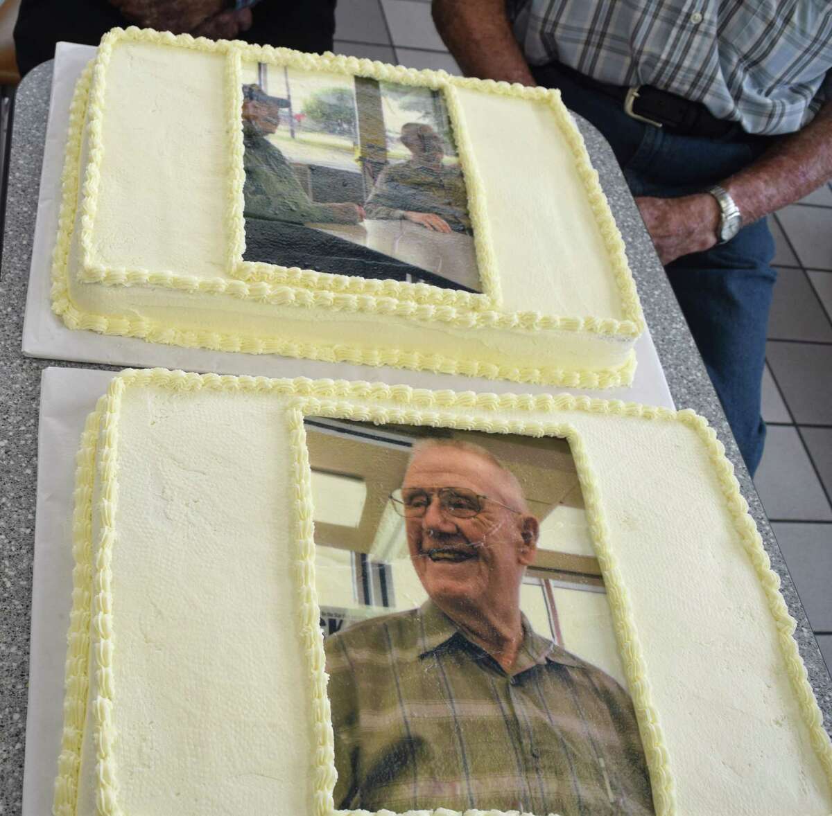 Freesen and Robinson celebrate 98 years at Jacksonville Hardee's