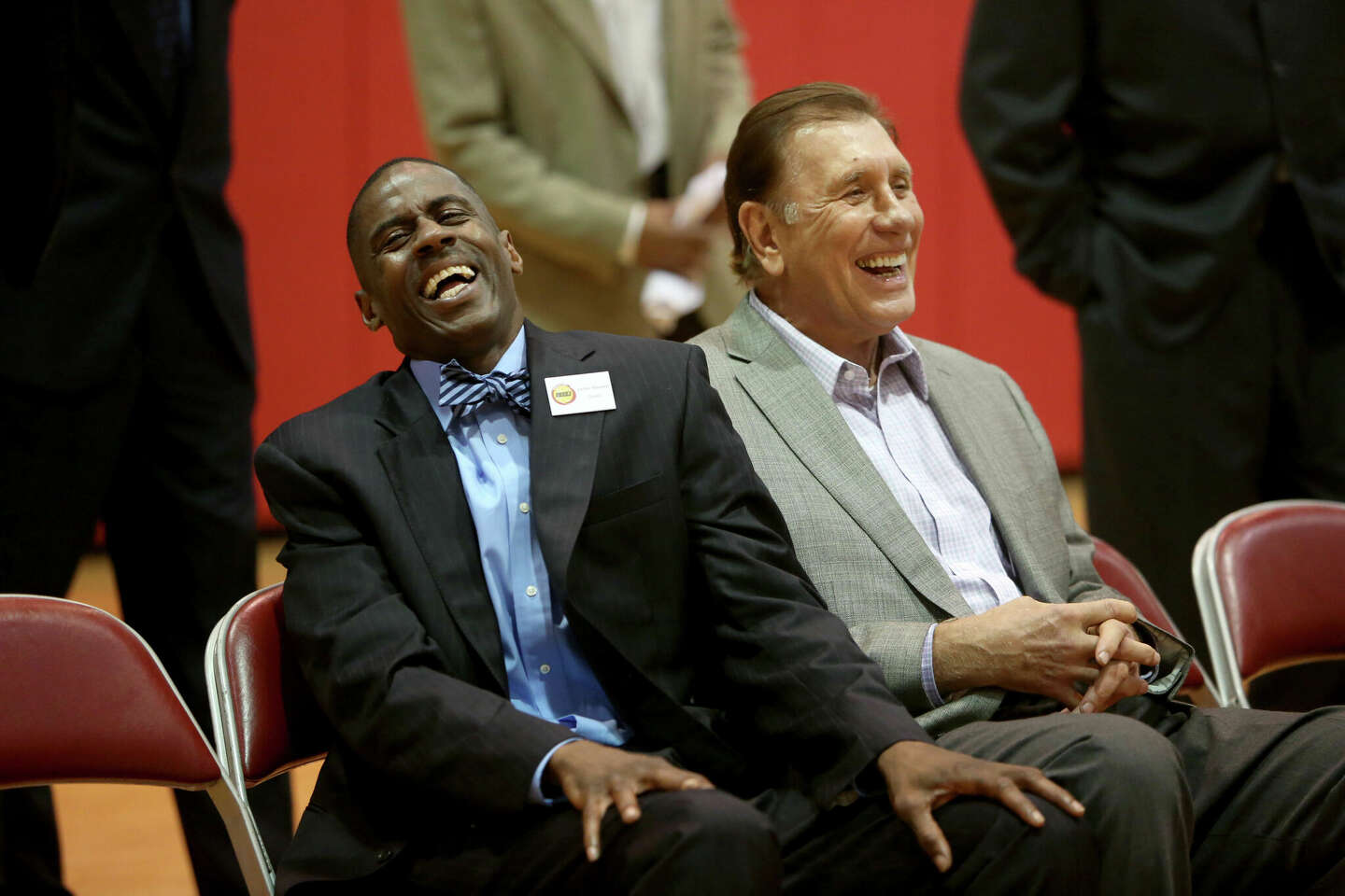 Vernon Maxwell's journey from 'Mad Max' to mental health advocate