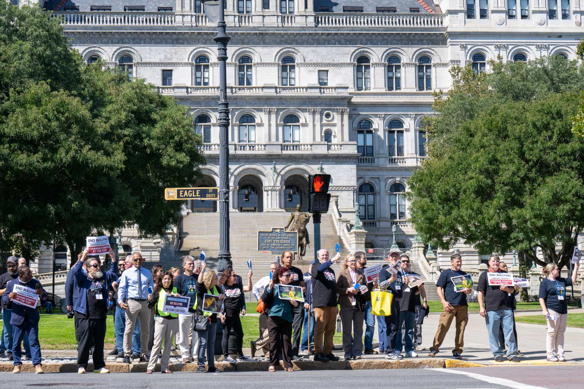 NY to expand emergency hiring to recruit more state workers