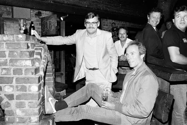 At this Carmel pub, an Oscar winner's star is fading