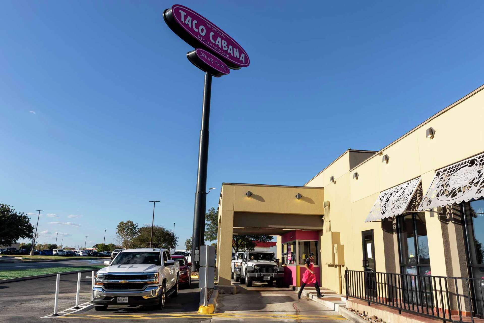 Taco Cabana eyes national expansion, plans to restart franchising