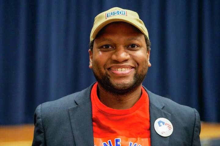 Houston City Council District B race: Candidates and top issues