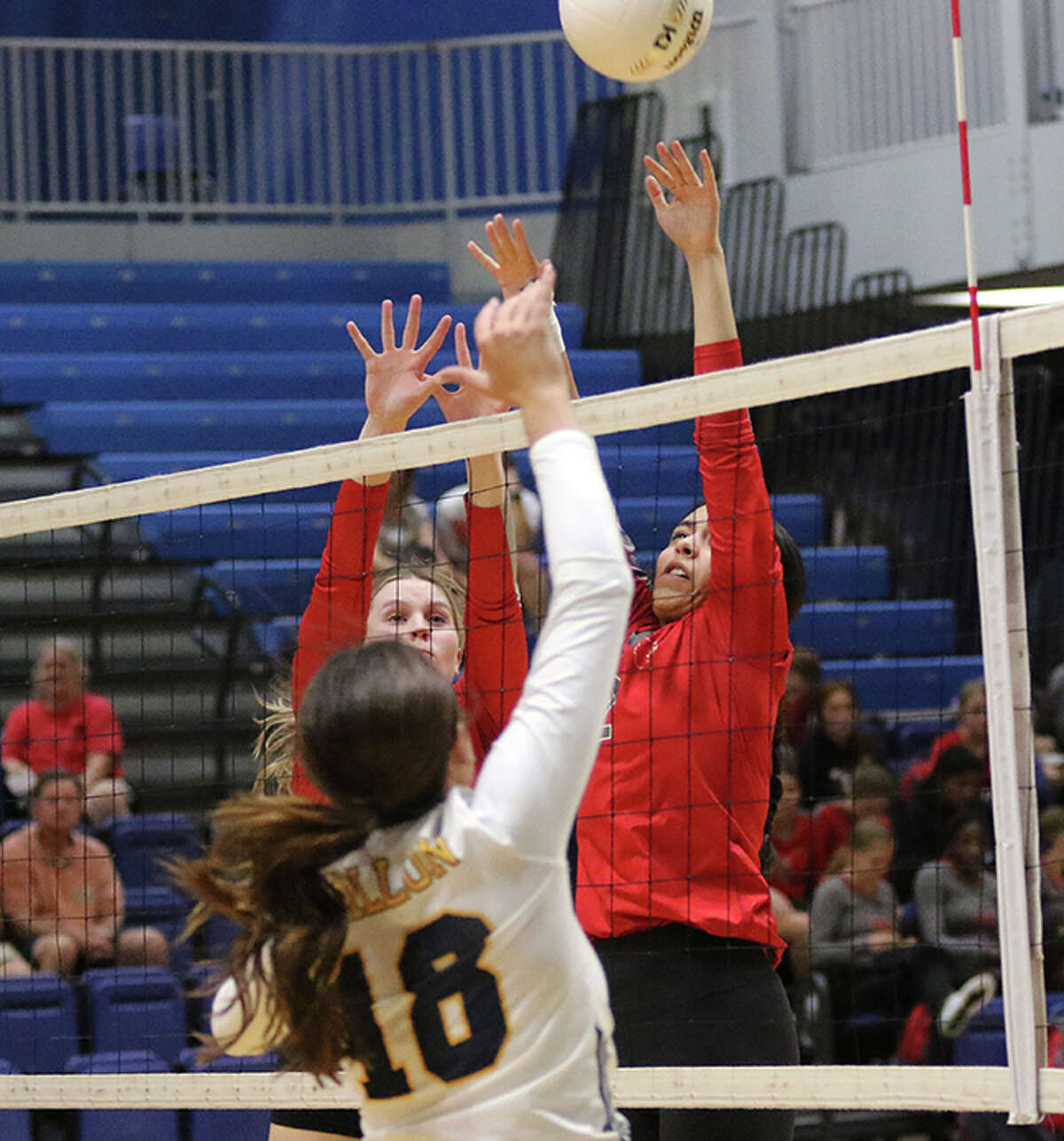 Alton athletics hit with another abrupt coaching resignation