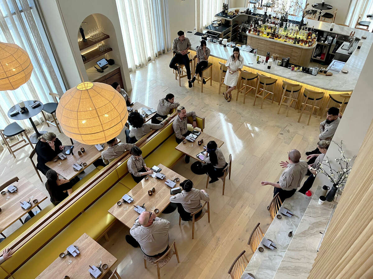 Nineteen Hyaku restaurant brings high style, sushi to Broadway