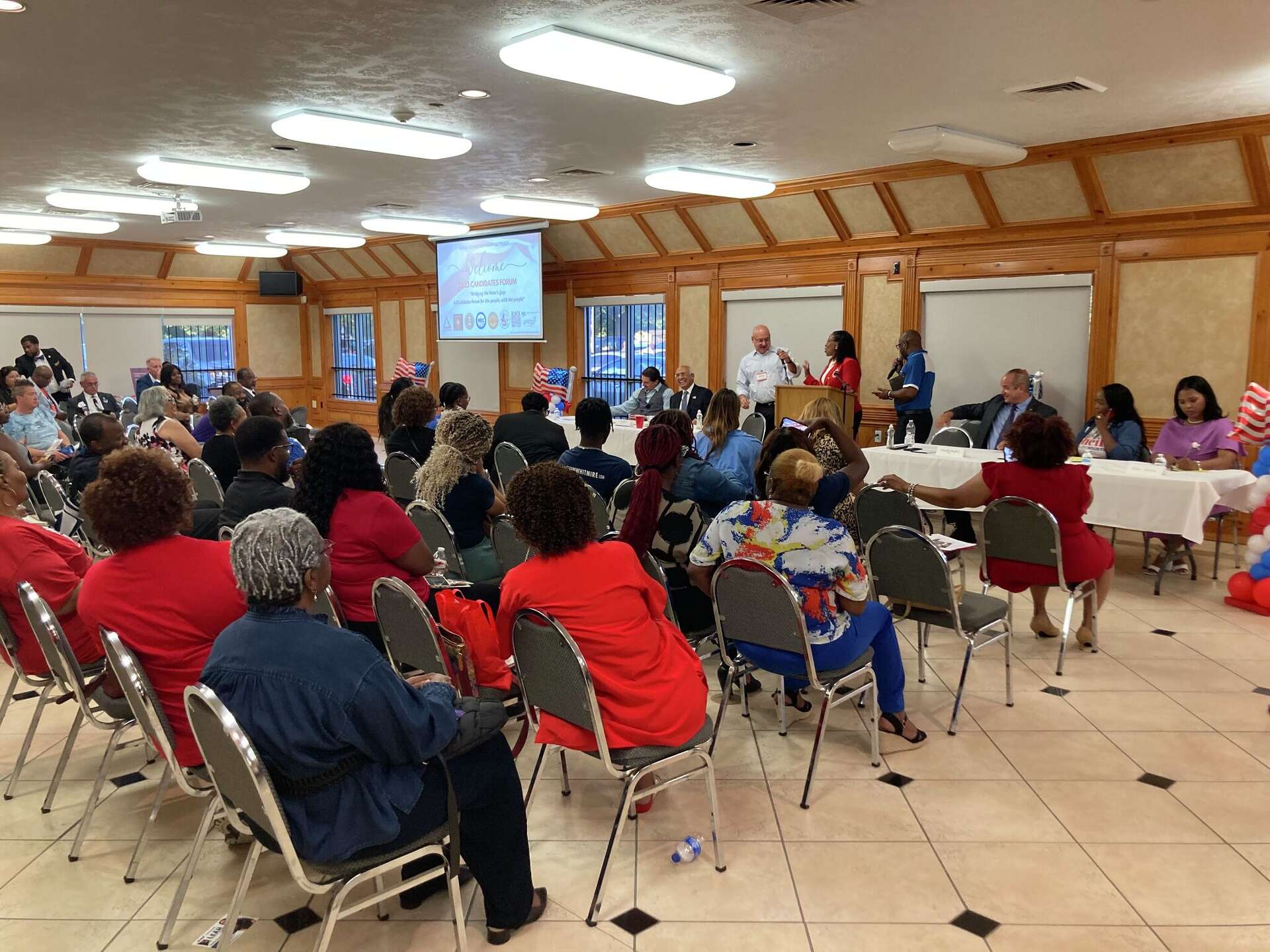 Houston candidate forum offered 2 minutes to pitch to voters
