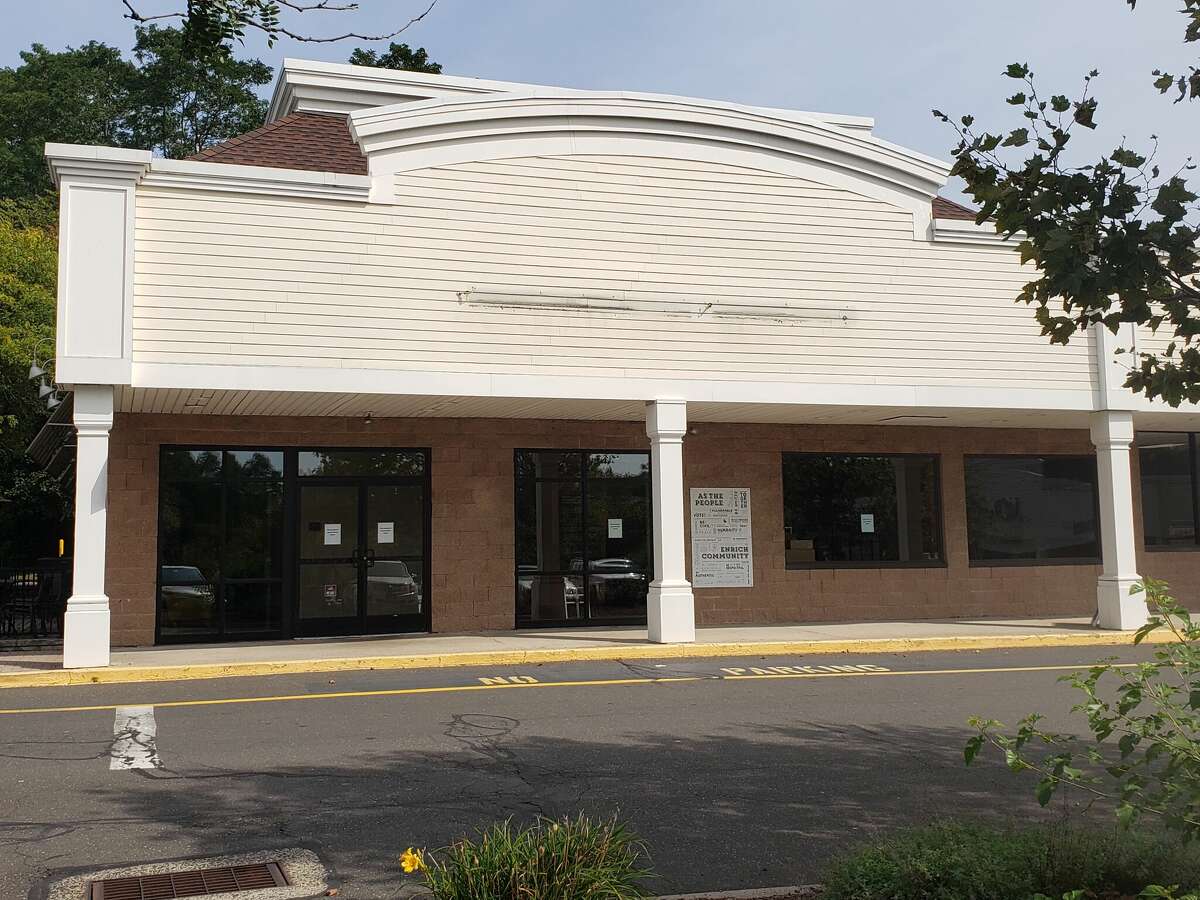 Danbury drive-thru Panera work begins; signs down at Brookfield store