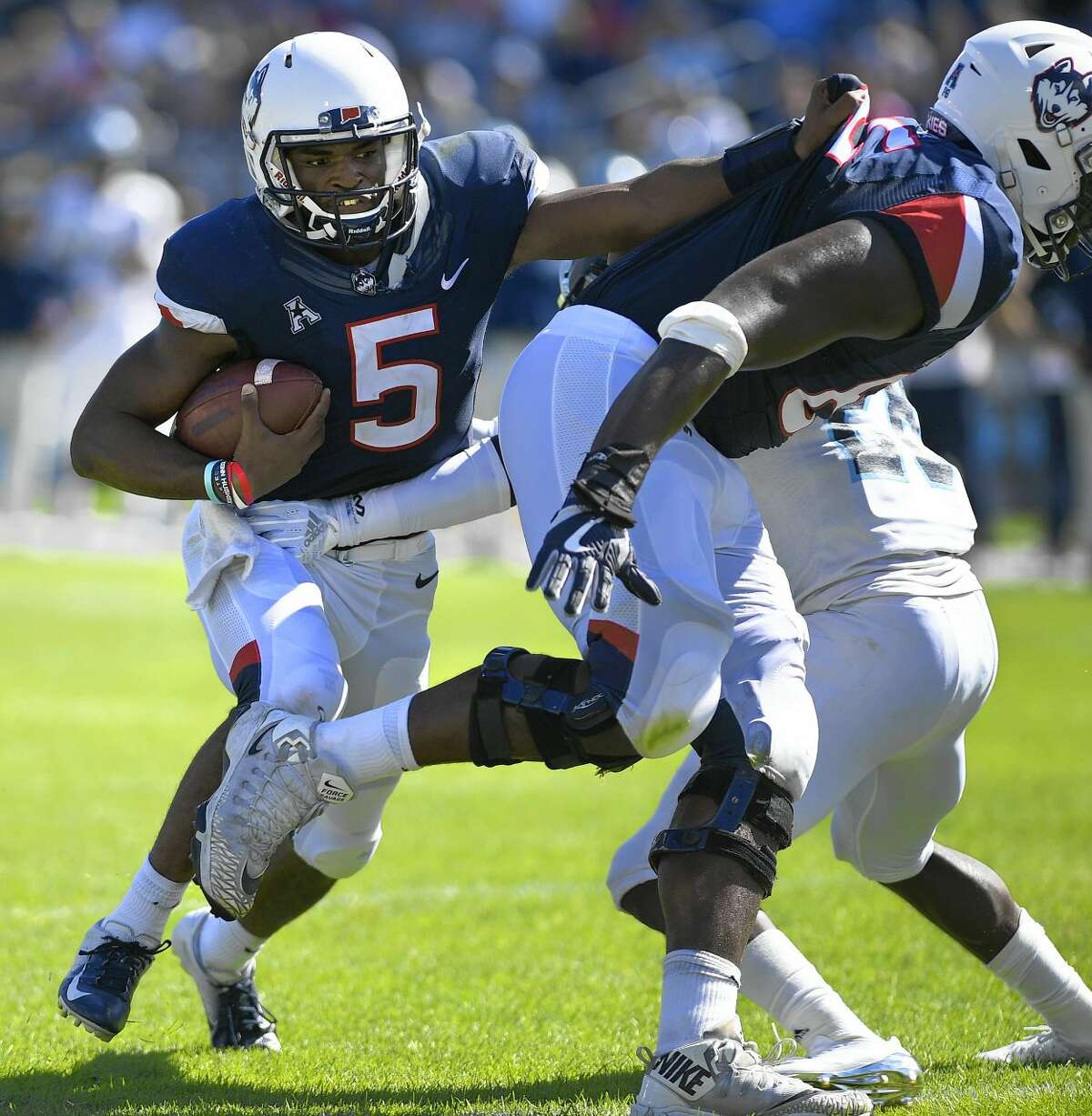 Former UConn QB David Pindell thriving in Japan's X-League