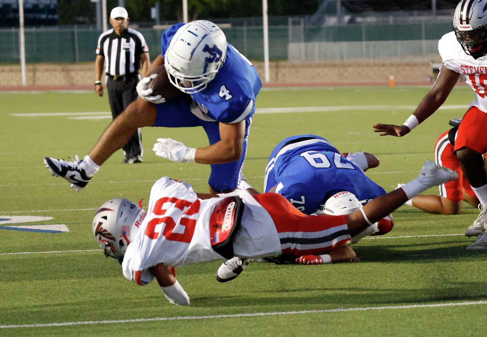 Jay football holds off Stevens comeback to stay unbeaten