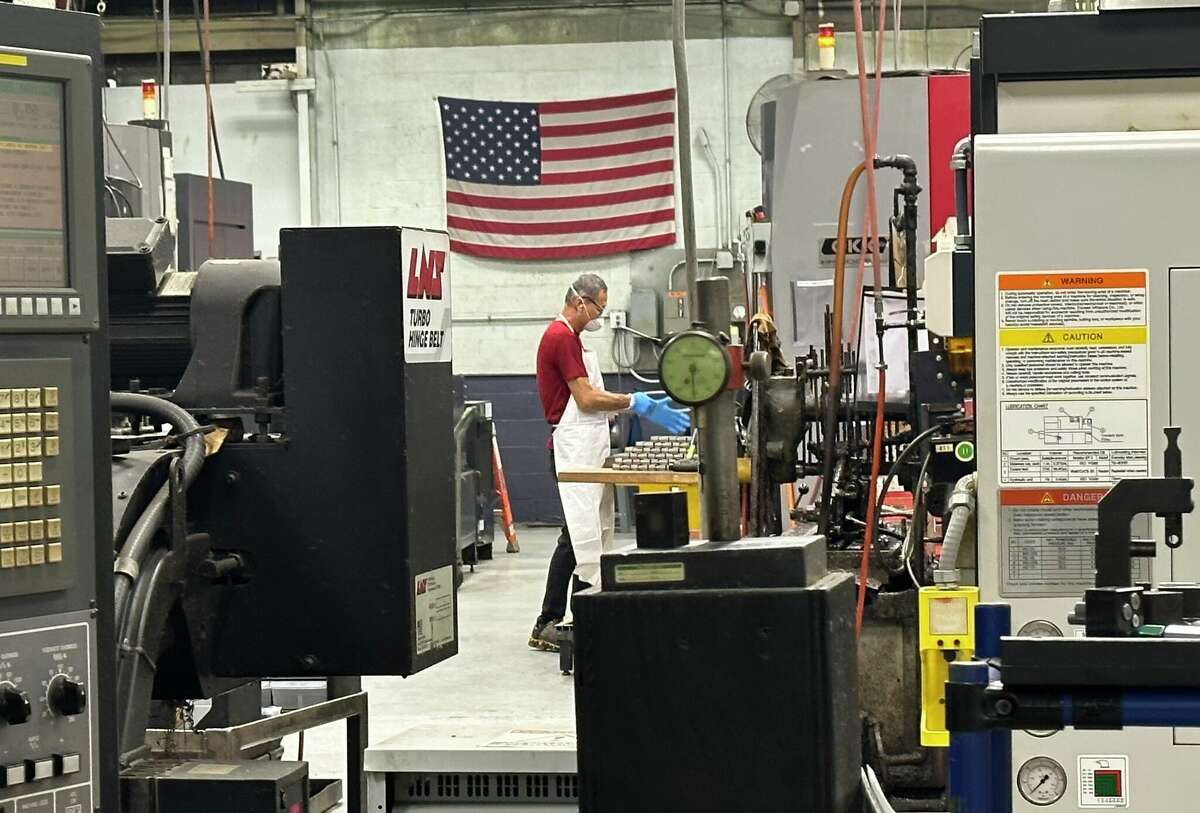 Petr Pavel, Czech president tours Czech-owned Colt firearms