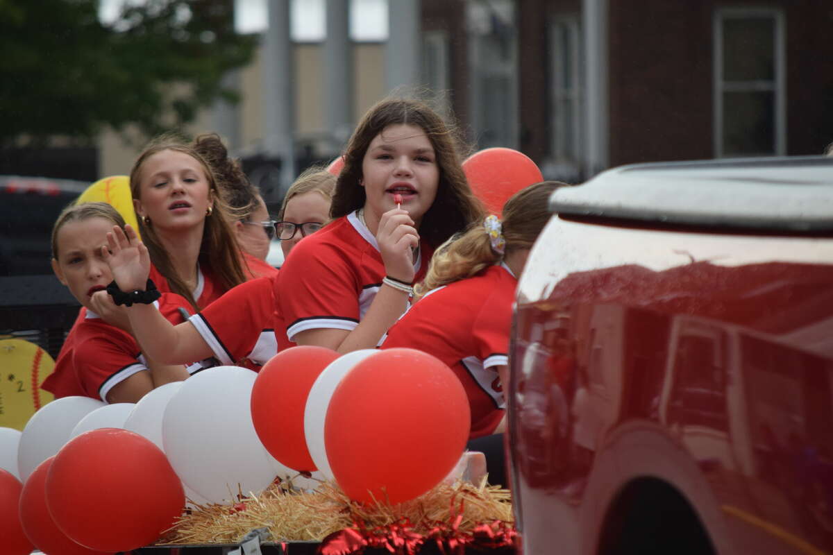 Jacksonville High School holds its homecoming parade