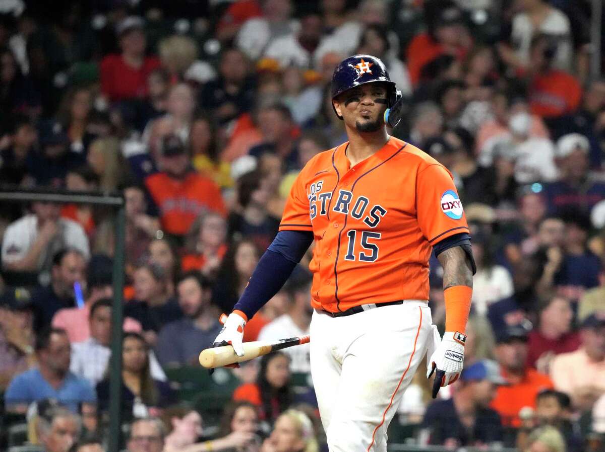 Houston Astros drop out of first place with loss to KC Royals