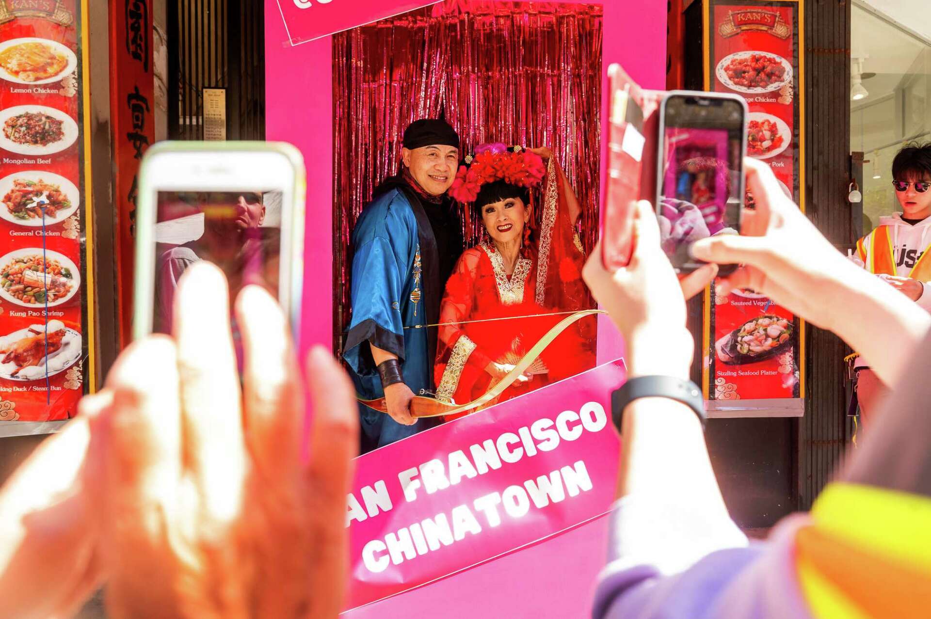 SF’s Chinatown bustles at Autumn Moon Festival