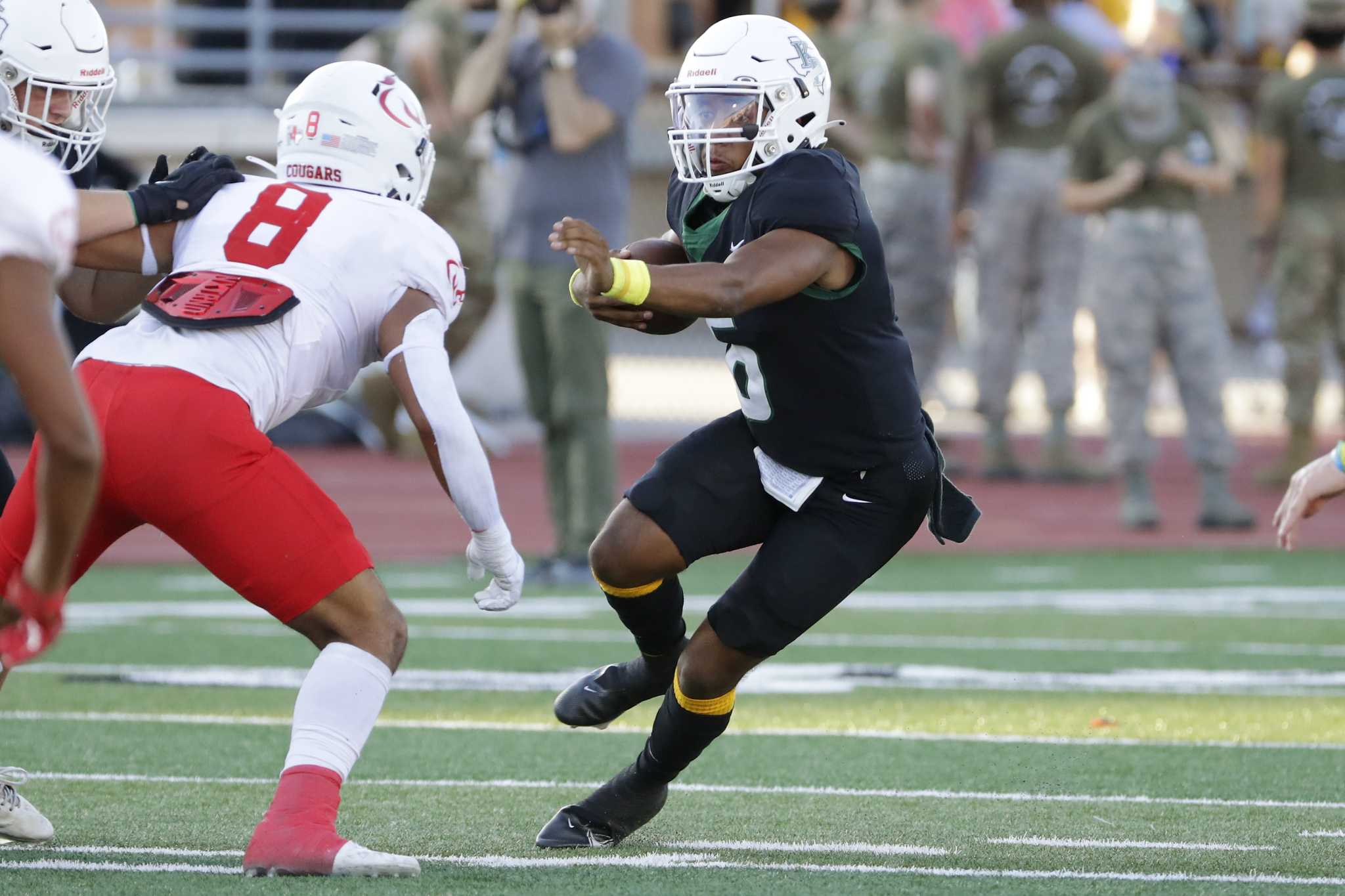 HS football: Kingwood Park uses 17-point fourth quarter to beat Crosby