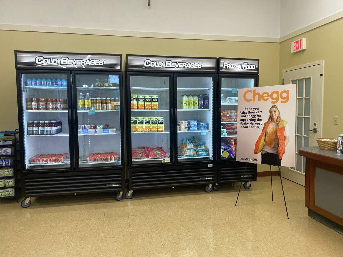 UConn star Paige Bueckers uses NIL toward Storrs food pantry