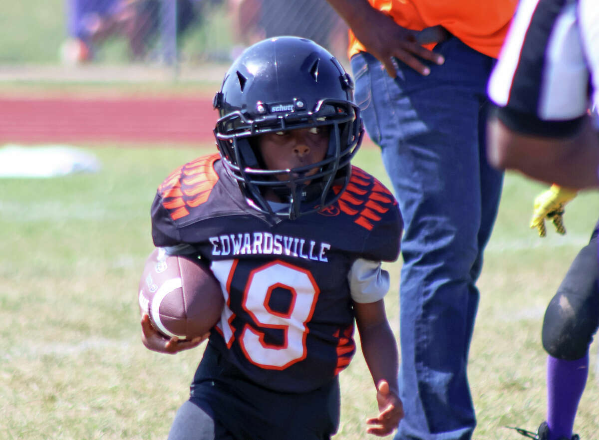 PHOTOS: Little Tigers football plays Mascoutah
