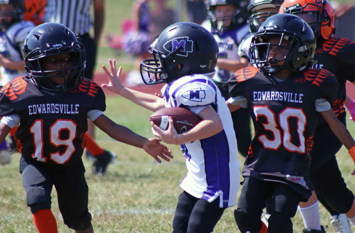 PHOTOS: Little Tigers football plays Mascoutah
