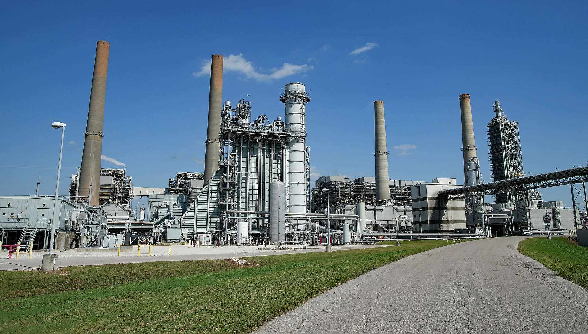 Petra Nova carbon capture facility restarts after three-year shutdown