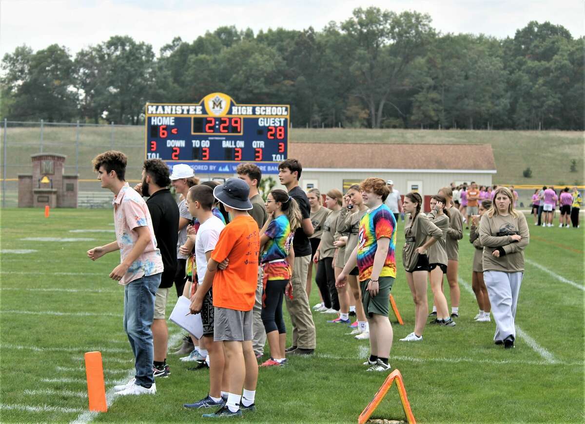Manistee High School homecoming festivities underway