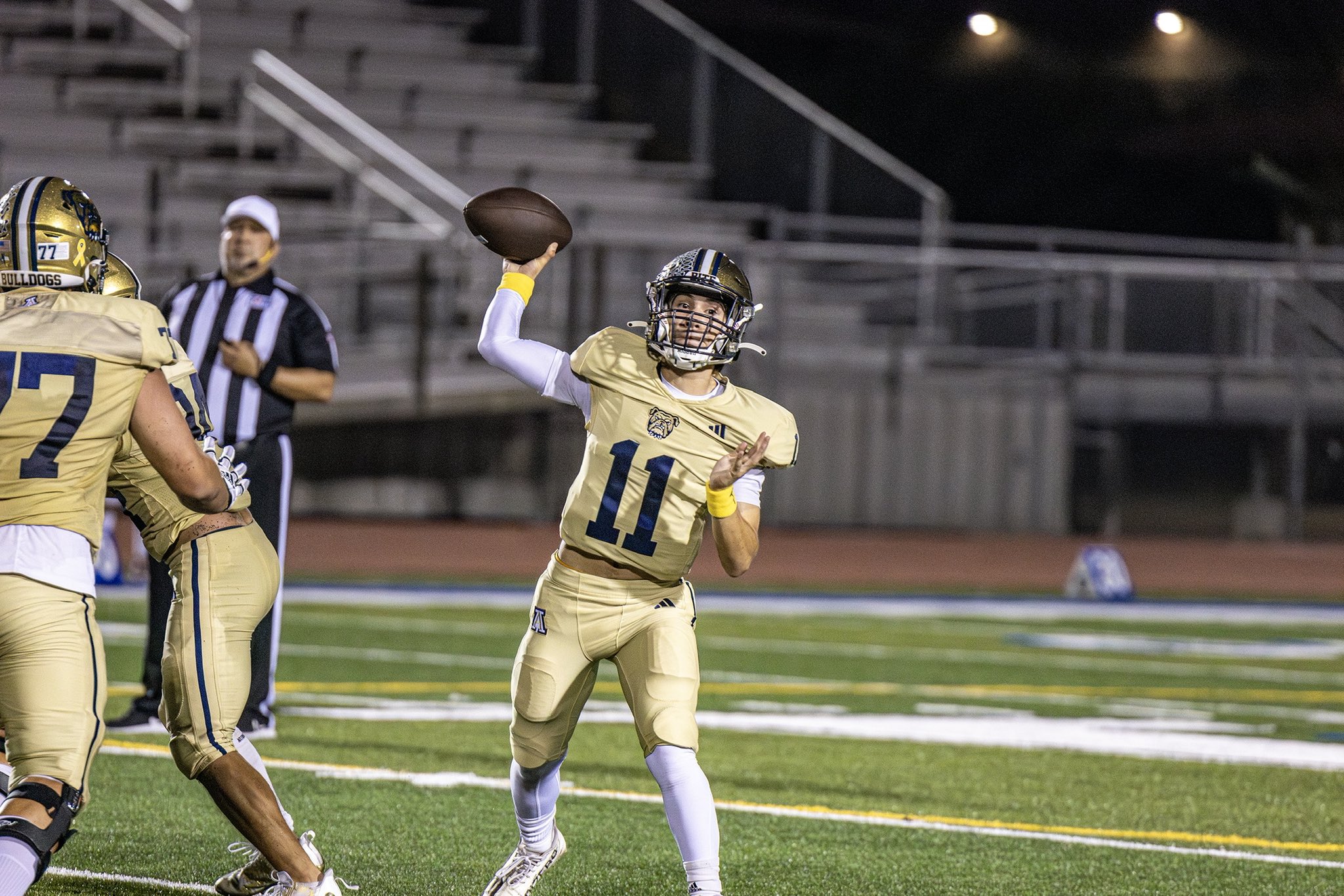 Alexander Bulldogsset to host spring game in May