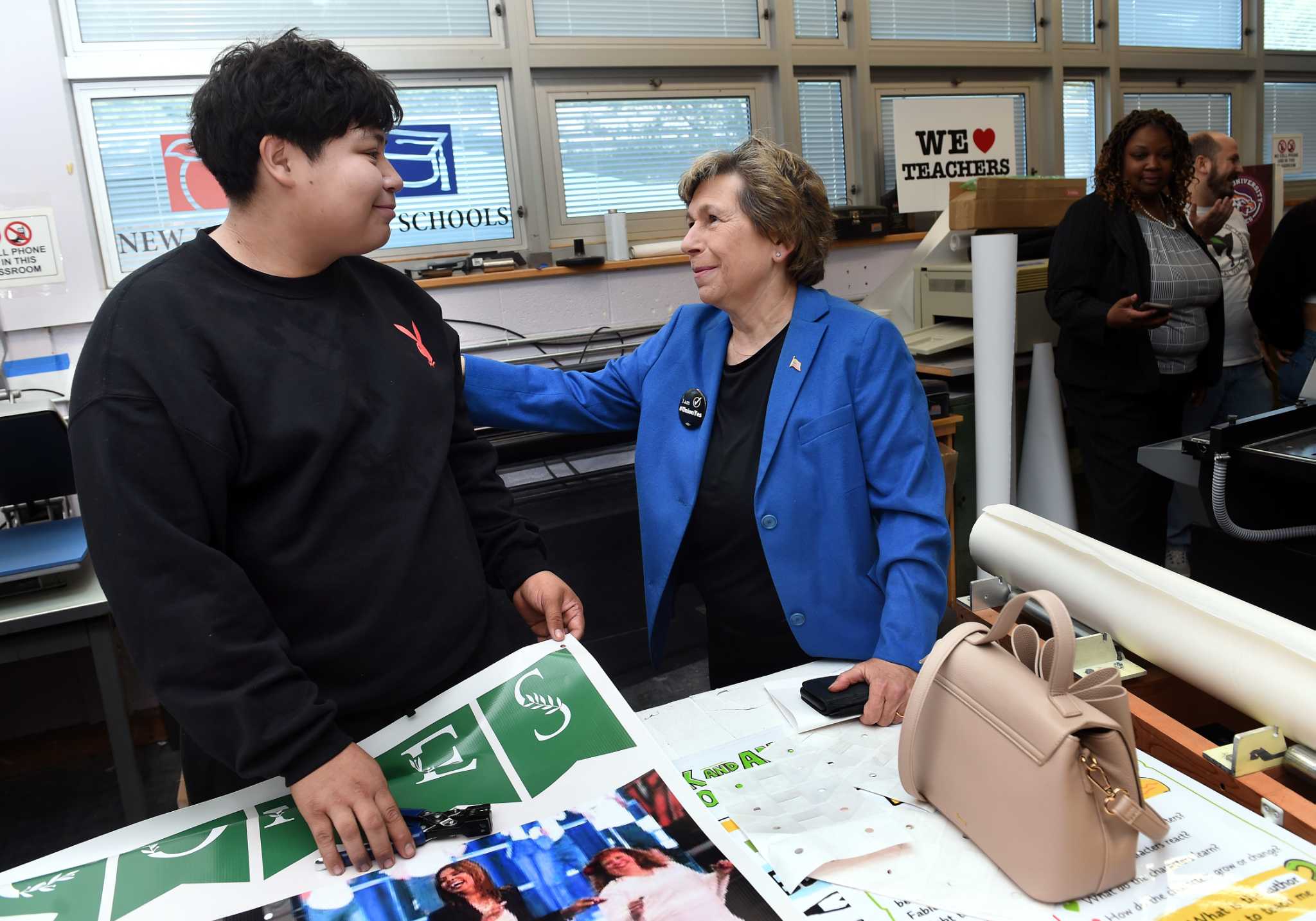 AFT President Randi Weingarten visits New Haven's Wilbur Cross High