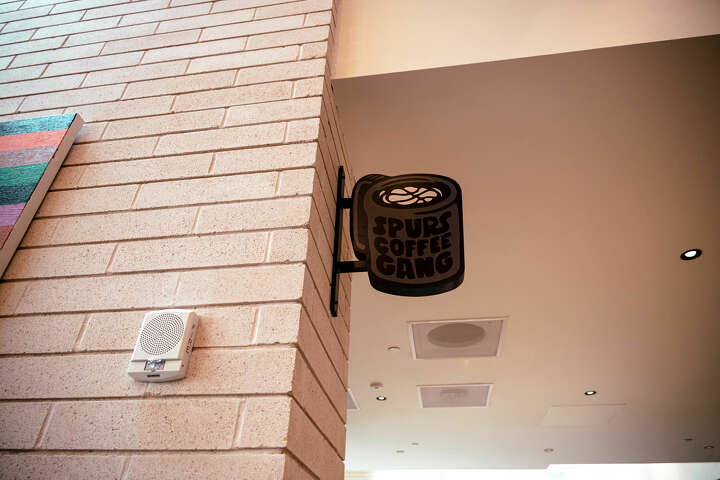 Spurs to open training facility at $500M San Antonio campus