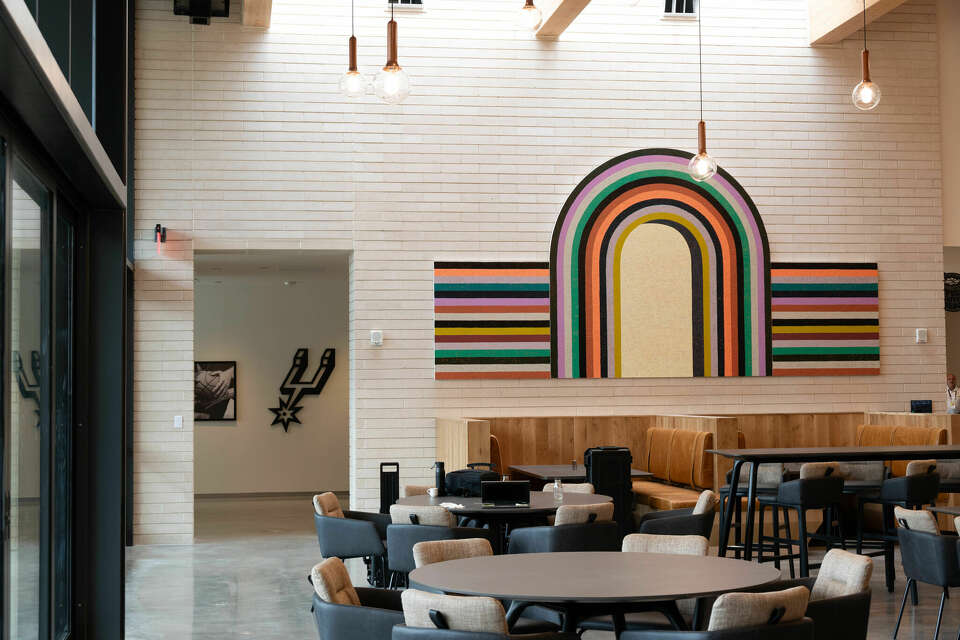 Spurs to open training facility at $500M San Antonio campus