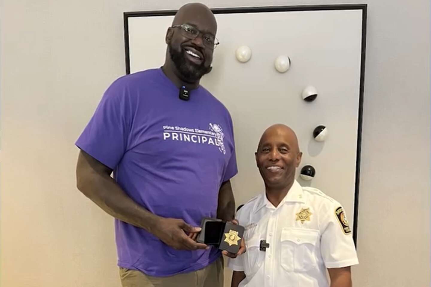 NBA legend Shaquille O'Neal honored as Texas special deputy