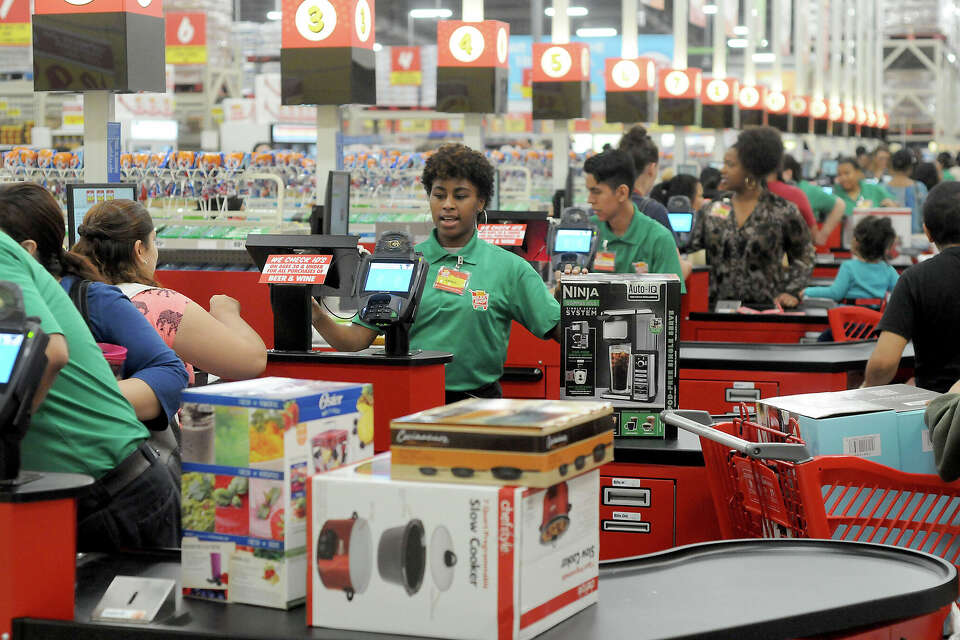 Meet the face of Joe V’s, H-E-B’s low-cost grocery chain