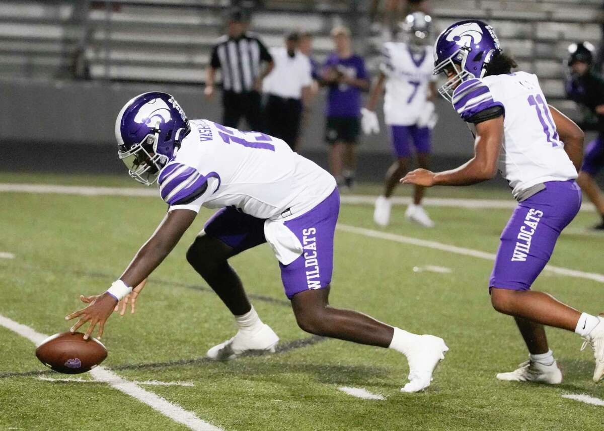 HS football: Fulshear runs away with 32-point win over Angleton