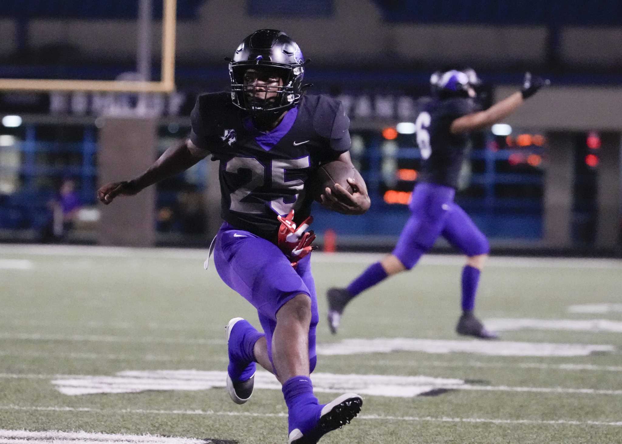 Houston high school football stat leaders: Week 8