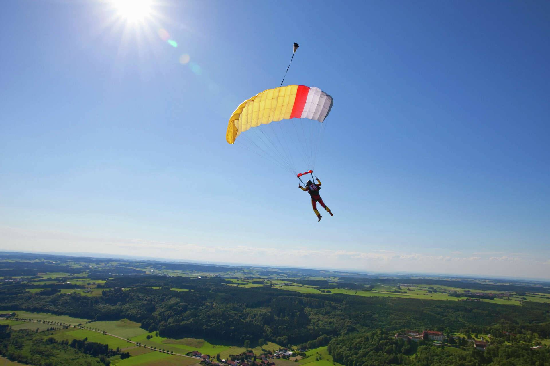 Texas skydiving company will jump during solar eclipse