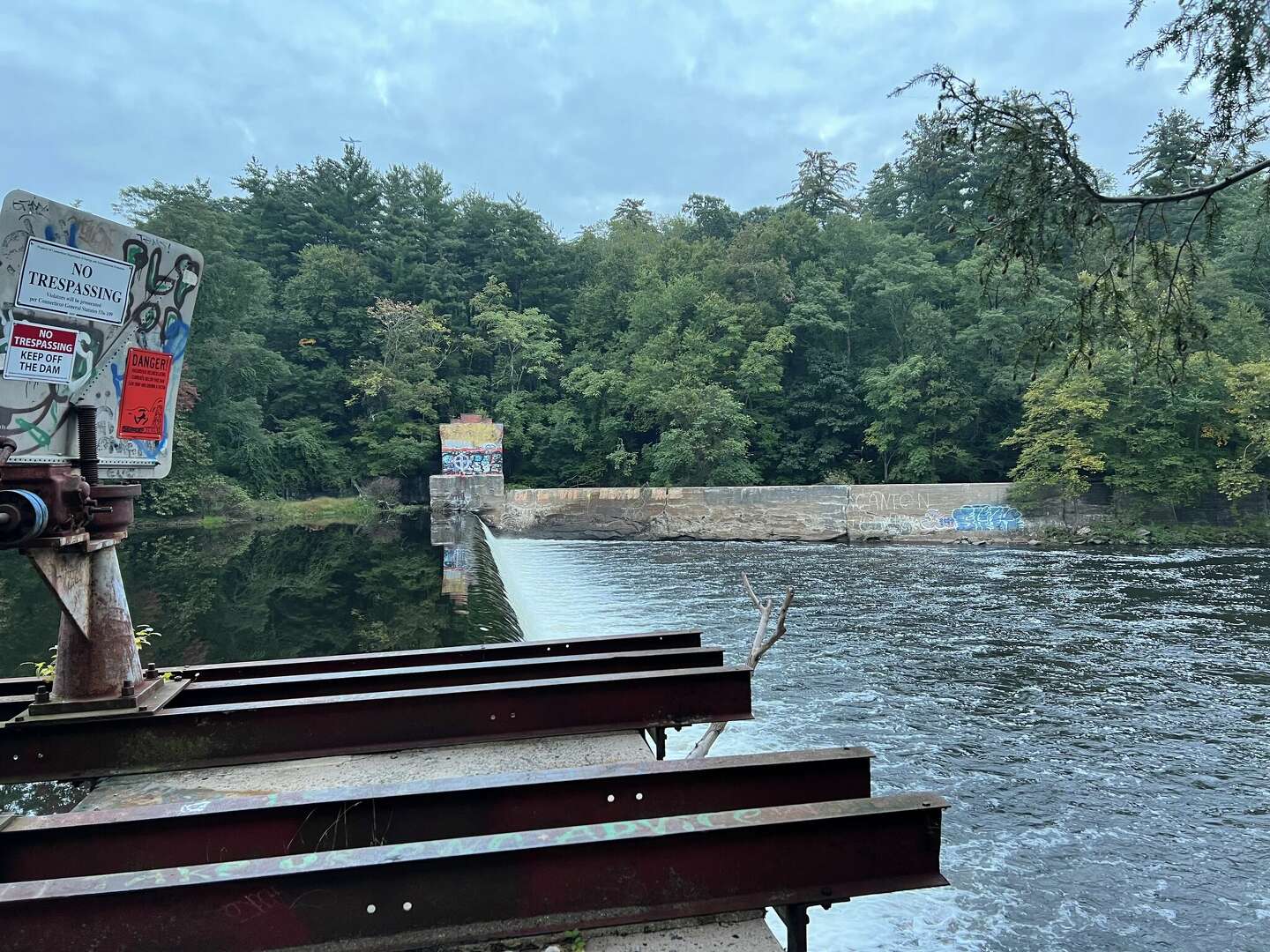 Farmington River dam could be demolished to clear way for fish
