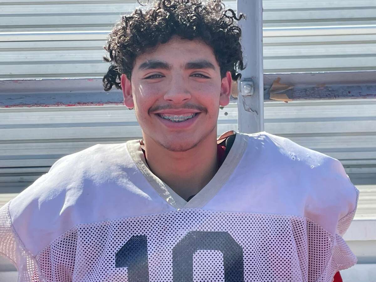 Plainview’s Hernandez embraces trust, hard work in football journey