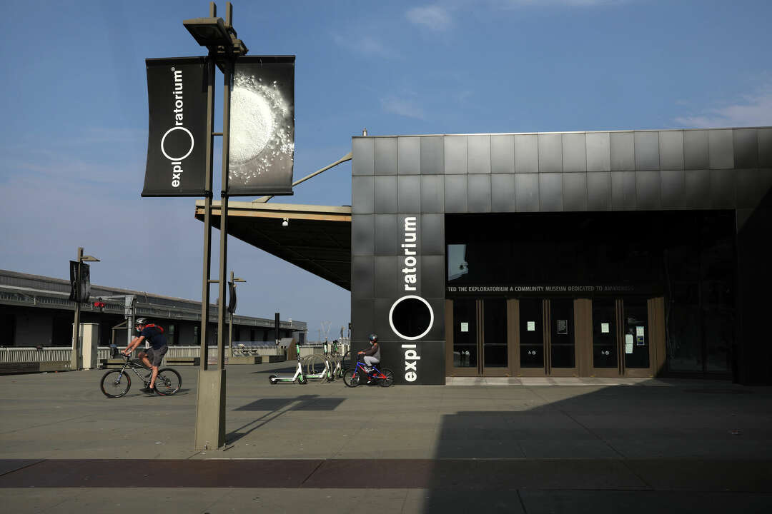 6 reasons the Exploratorium in SF is worth visiting