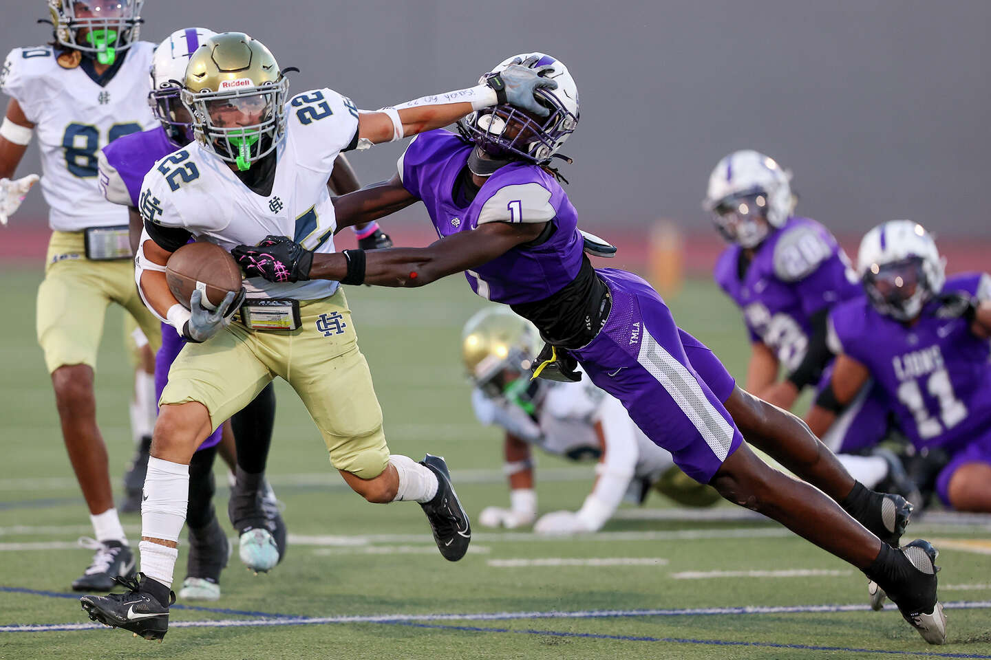 Defense sets tone in Holy Cross' 40-7 football win over YMLA