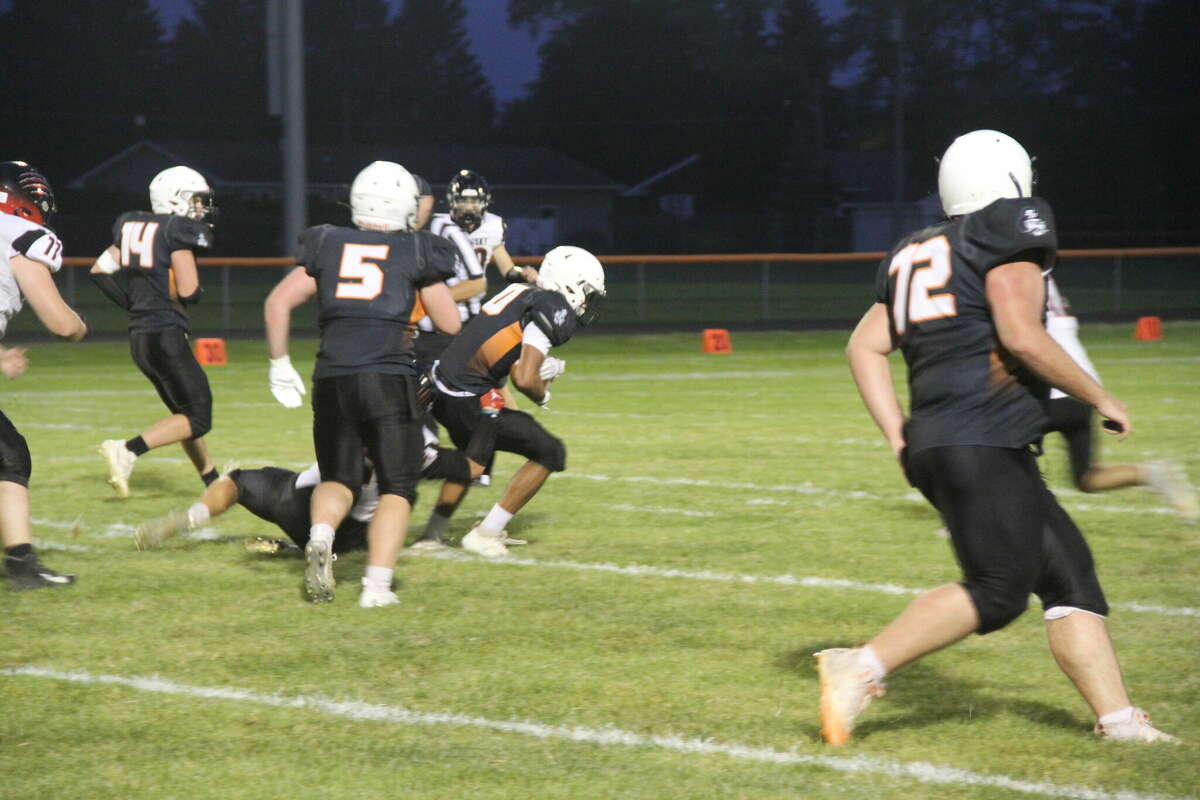 Harbor Beach football defeats Sandusky 42-12